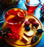 Dried fruit kompot | Ukrainian recipes