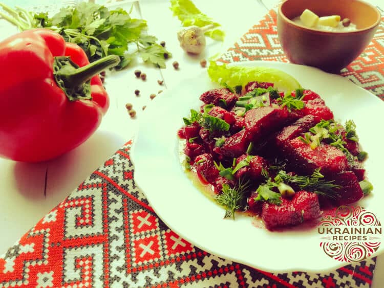 Stewed pork with beets | Ukrainian recipes